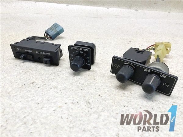 Yahoo!オークション - MZ11 ソアラ 2.8GT 前期 純正 メーター回り スイ...