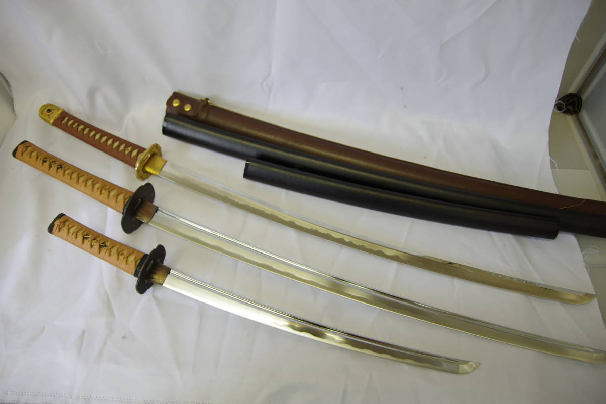 Yahoo!オークション - B199 超特価 模造刀 3本 日本刀 剣刀 コレクシ...