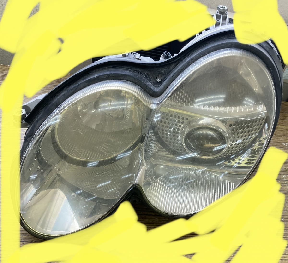 Yahoo!オークション - 愛知 メルセデス ベンツ R230 SL ヘッドライト ...