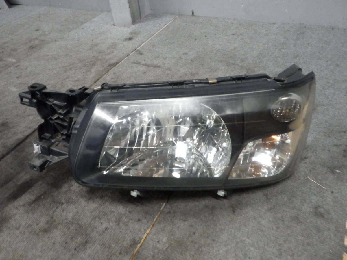 Sg5 フォレスター イチコー 1703 Hid レベライザー付 左ヘッドライト 05 08 31 529 C3 F4 4 スリーアール長野