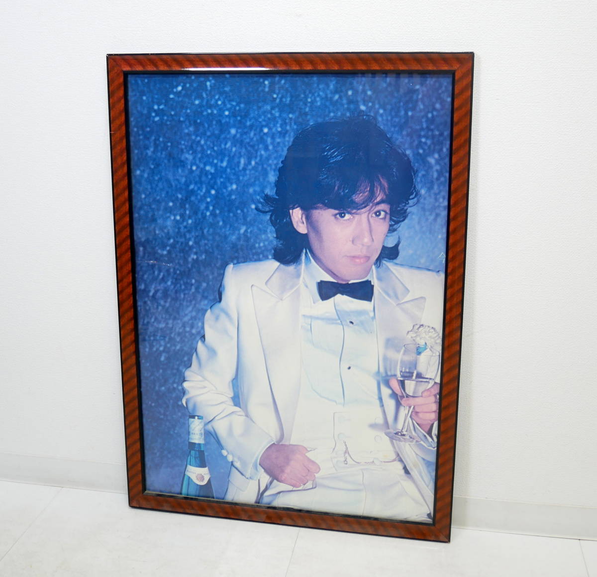 R509-F267 沢田研二 ポスター パネル ジュリー 昭和レトロ 写真 木製(写真)｜売買されたオークション情報、yahooの商品情報をアーカイブ公開 - オークファン（aucfan.com）