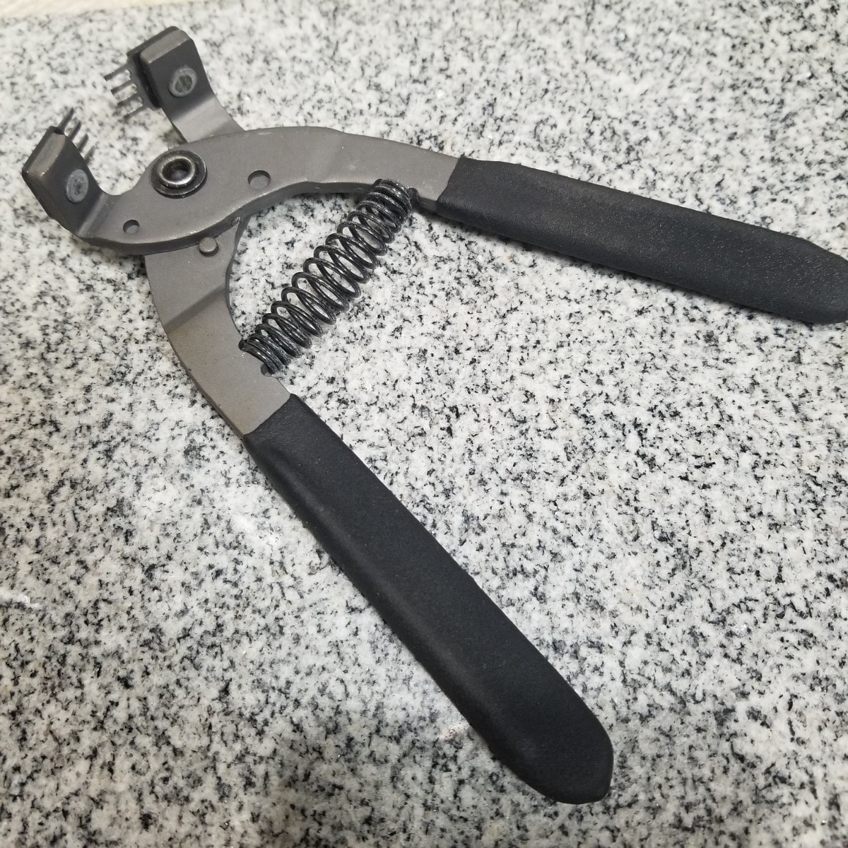 Yahoo!オークション - 協進エル KYOSHIN ELLE プロ菱目パンチ 4mm 4本...