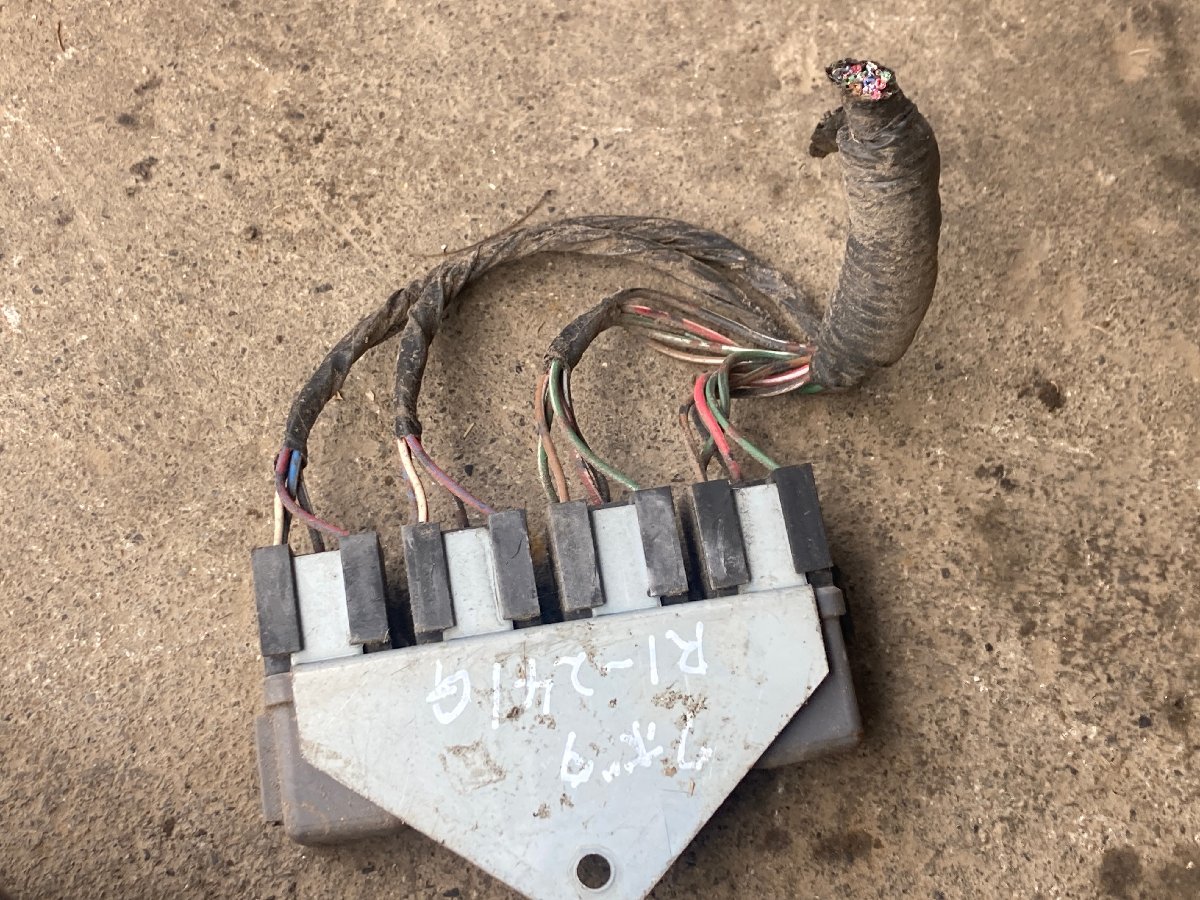 Yahoo!オークション - 【滋賀発】 コンバイン クボタ R1-241G リレー ...