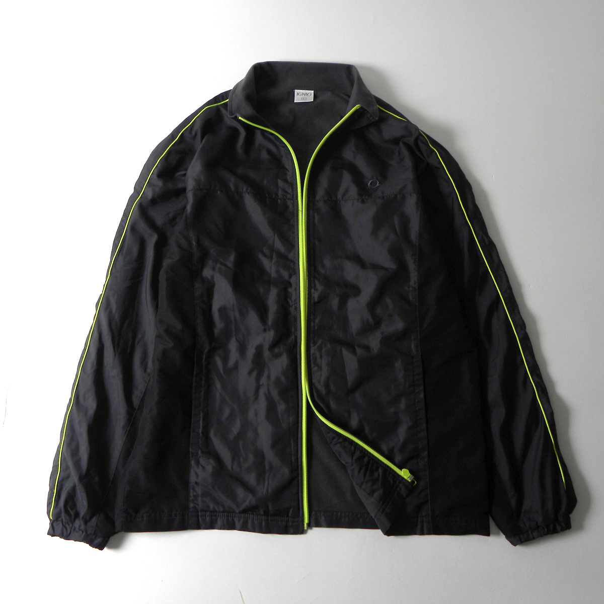 イグニオ IGNIO I HEAT ジップアップジャケット ブルゾン ウインドブレーカー 裏トリコット起毛 スポーツウェア L ブラック m0831-5(その他)｜売買されたオークション情報 ...