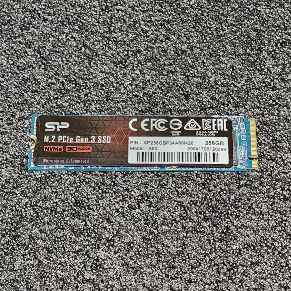 SiliconPower A80 SP256GBP34A80M28 256GB NVMe SSD フォーマット済み PCパーツ M.2 2280 み 240GB 250GB(256GB ...