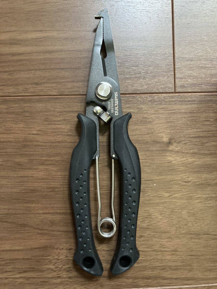 Yahoo!オークション - 送料無料 CT-561P シマノ フィッシングプライヤ...