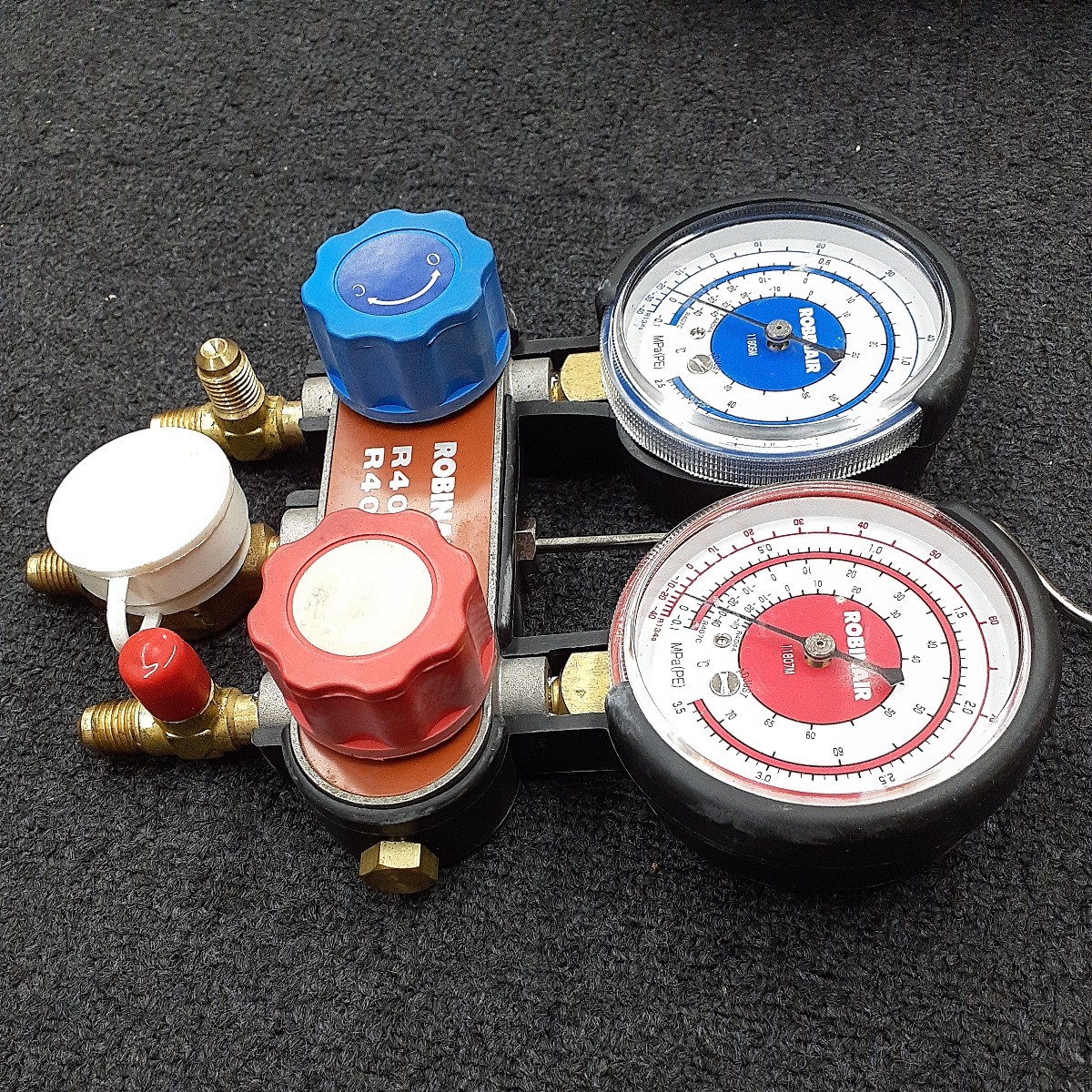 Yahoo!オークション - ROBINAIR ゲージマニホールド R404A R407C エア...