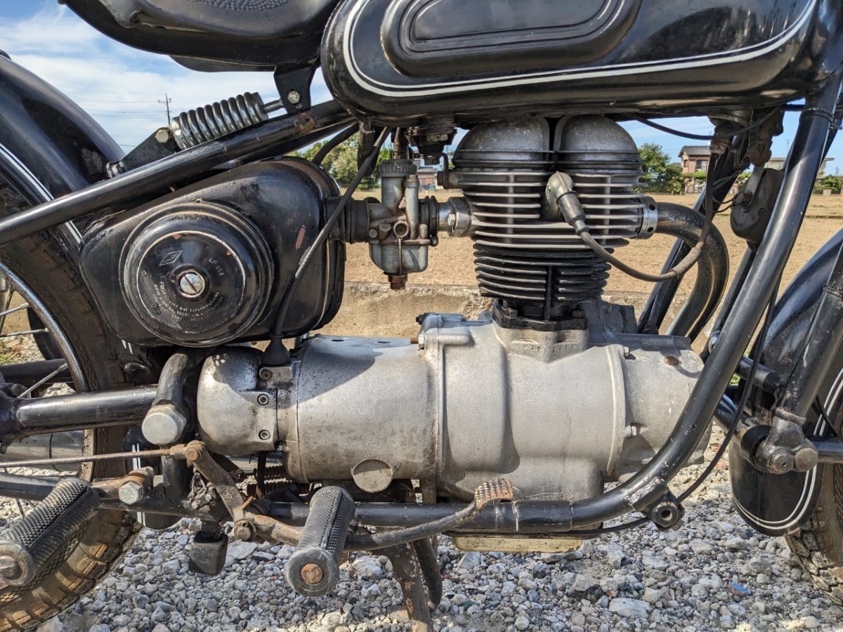 Yahoo!オークション - BMW R27 黒 5266km 250cc 不動 現状