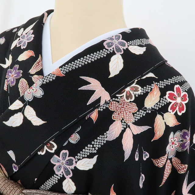 ゆめsaku2 新品 桜 着物 正絹“桜を散らして笑顔を添えるお洒落 ゆめsaku2 新品 桜 着物 正絹“桜を散らして笑顔を添えるお洒落