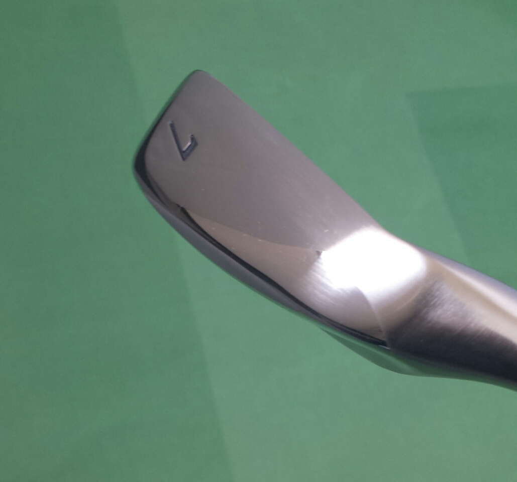 Yahoo!オークション - 新品同様中古 ゼクシオ 12 アイアン #7 NS PRO ...