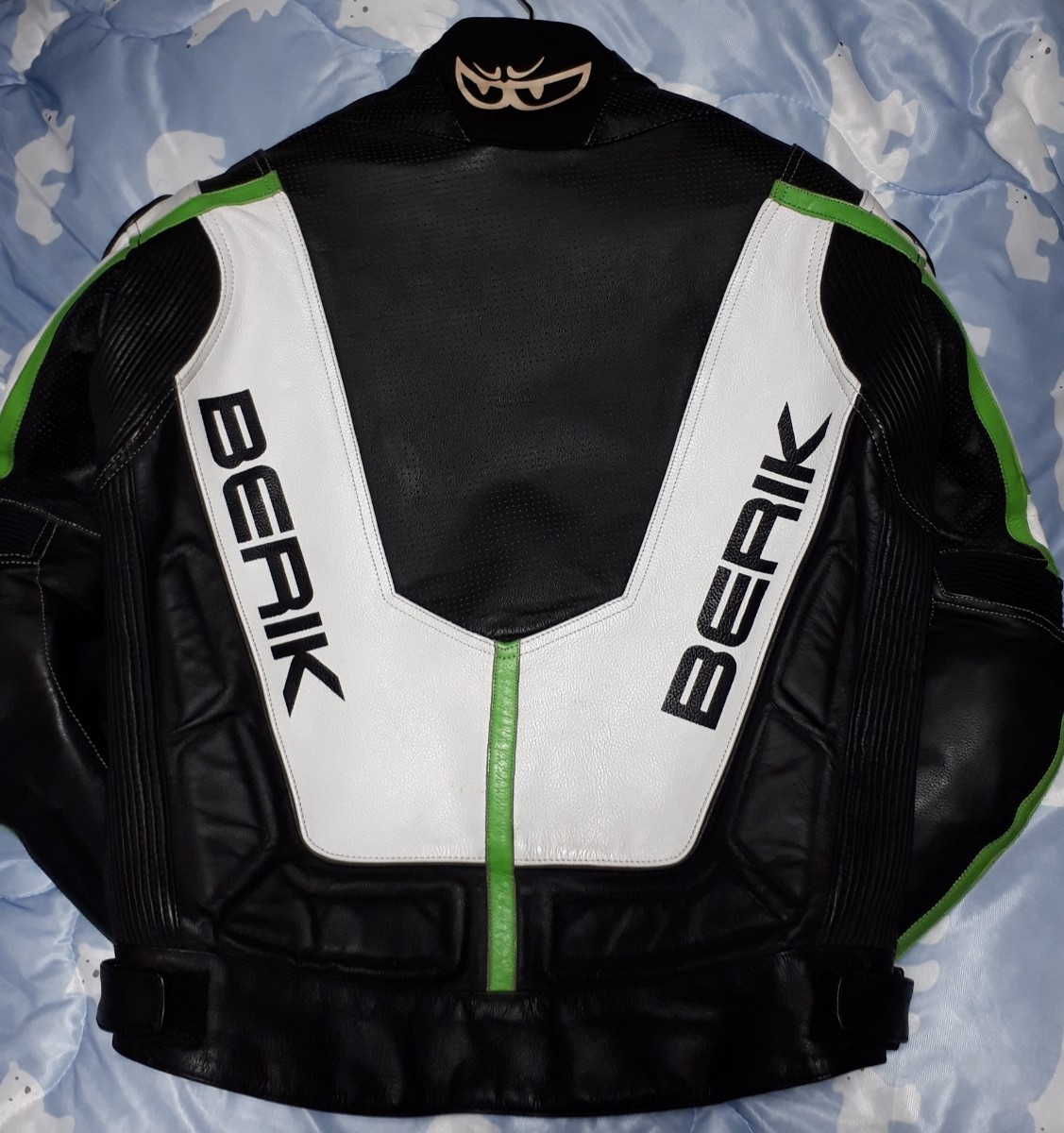 Yahoo!オークション - BERIK Supermatic サイズ 52 ブラック/ホワイト/...