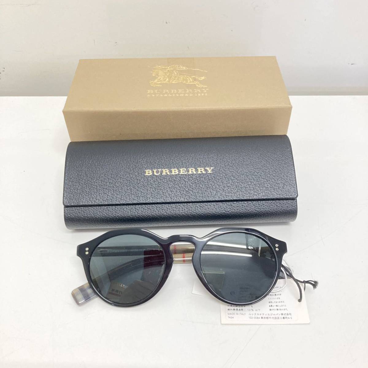 Yahoo!オークション - C#K60 展示品 未使用 箱付き BURBERRY バーバリ...