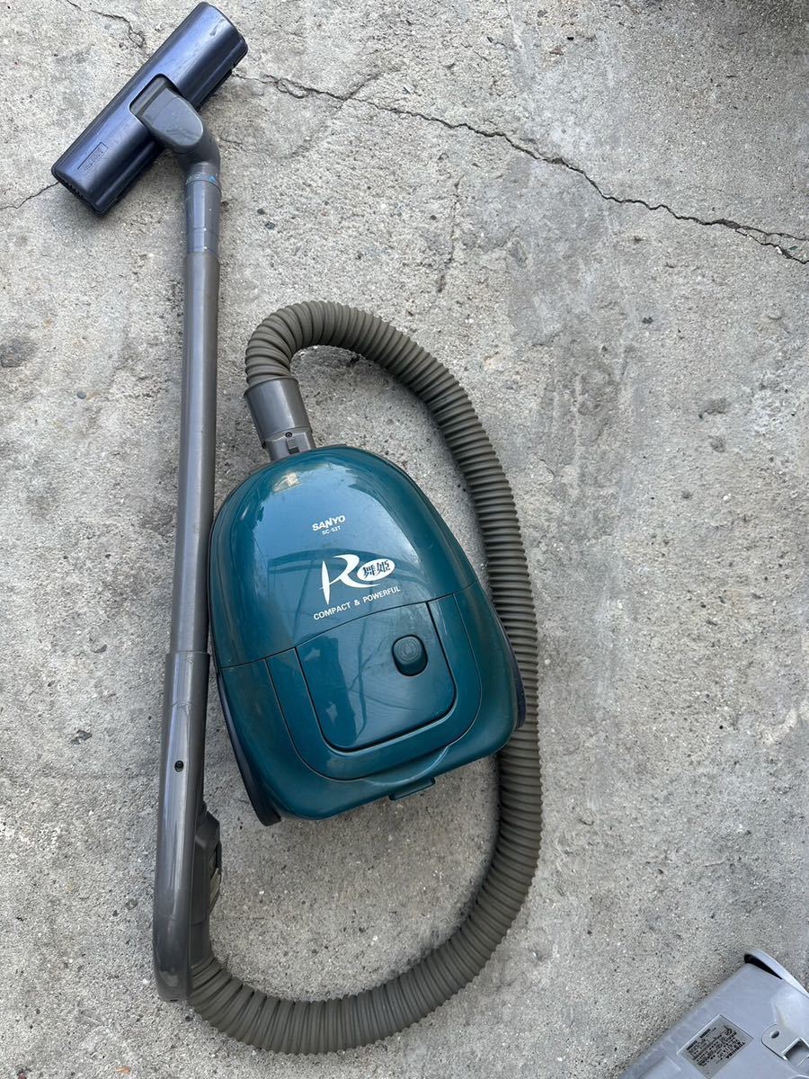 SANYO紙パック式掃除機 SC-53T(G)★動作品