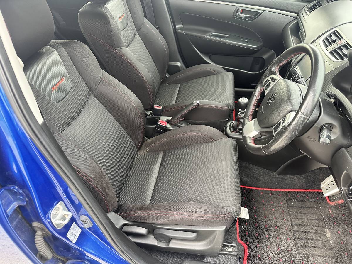 Yahoo!オークション - スイスポスイフトスポーツ 6速マニュアル 社外一...