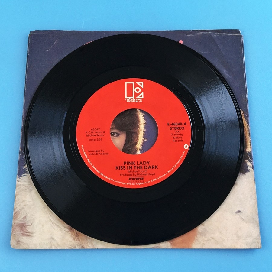 Yahoo!オークション - [bci]/ US盤 EP / ピンク・レディー /『Kiss In ...