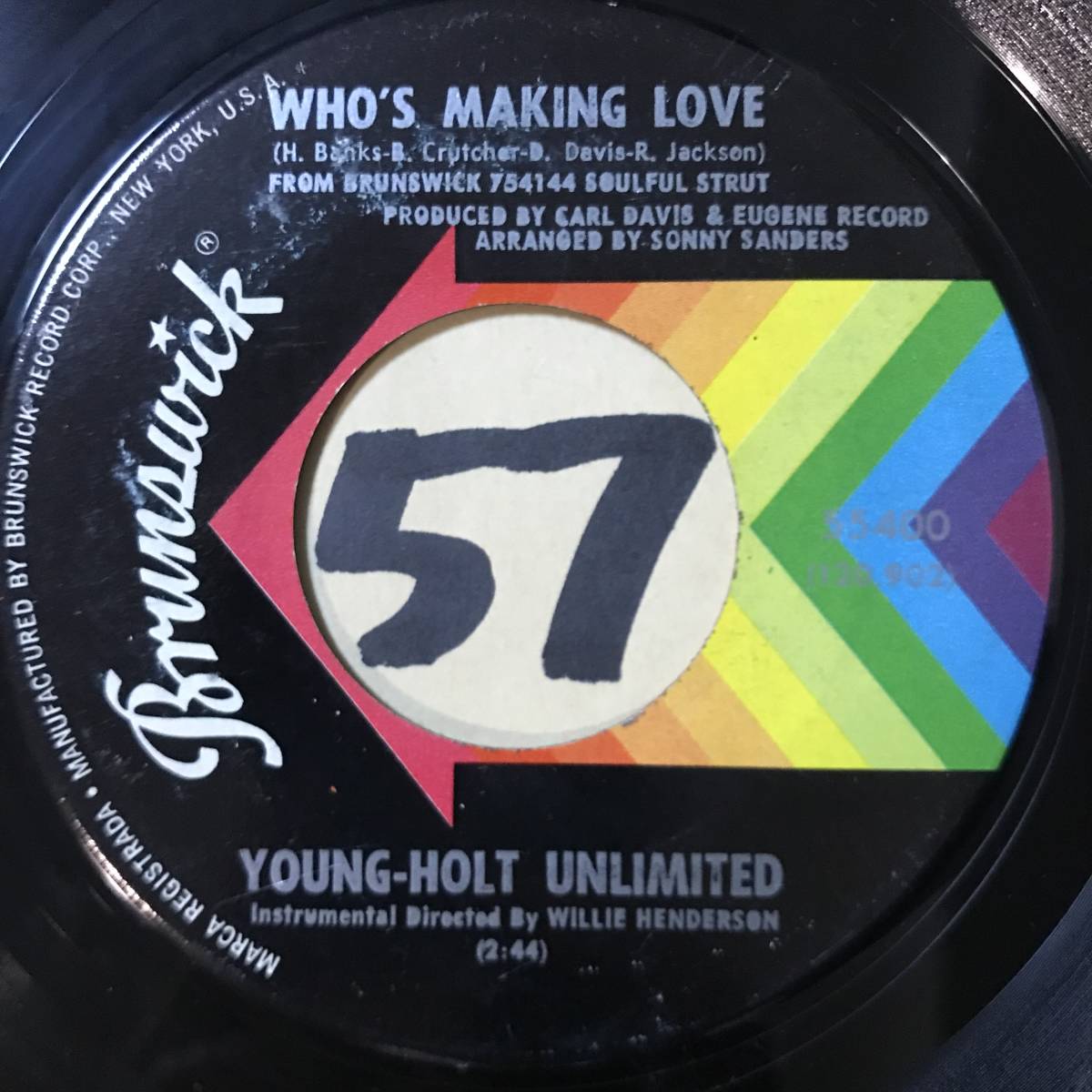 Yahoo!オークション - 試聴 YOUNG-HOLT UNLIMITED WHO’S MAKING LOVE ...