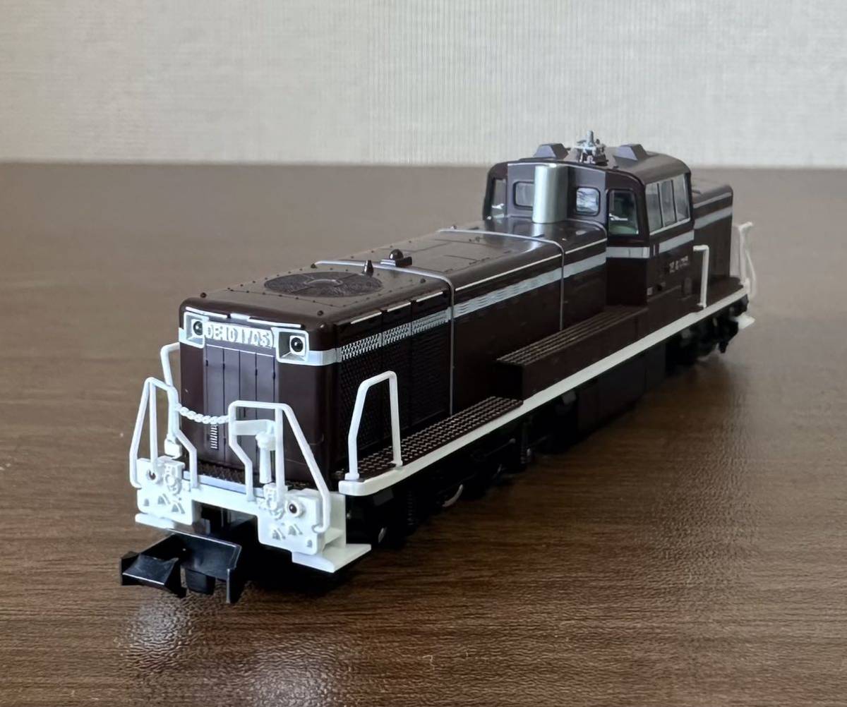 Yahoo!オークション - TOMIX 2234 JR DE10 1000 1705号機 茶色