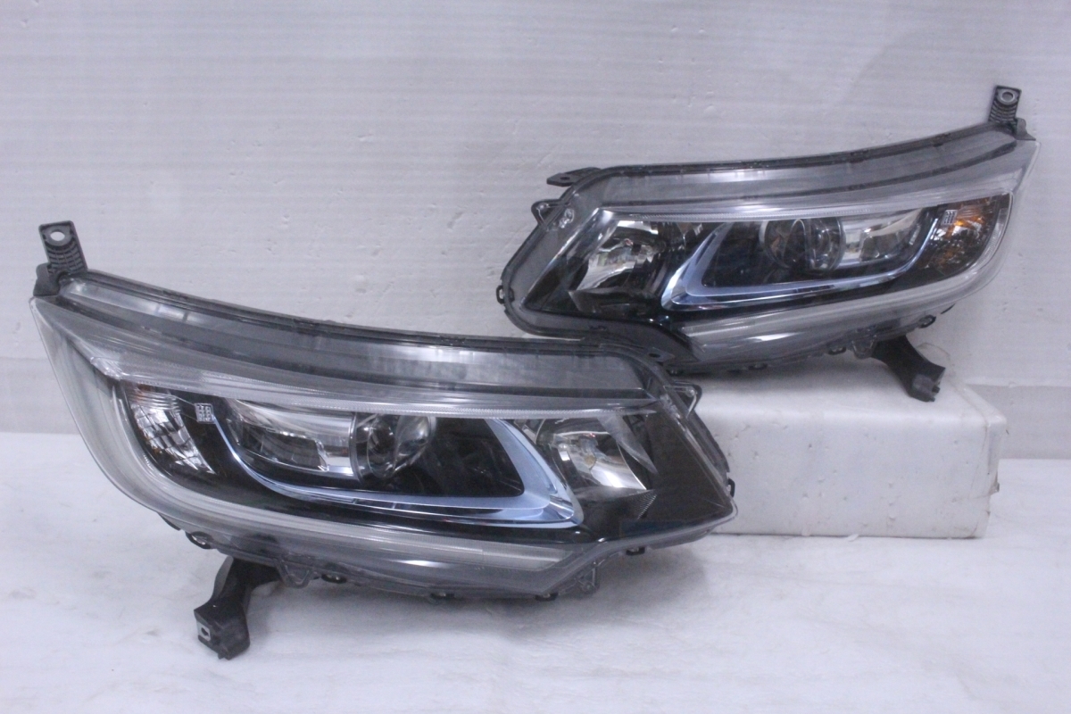 Yahoo!オークション - 8X-1287-D 美品 LED GB7 フリードHV EX/G 左右ヘ...