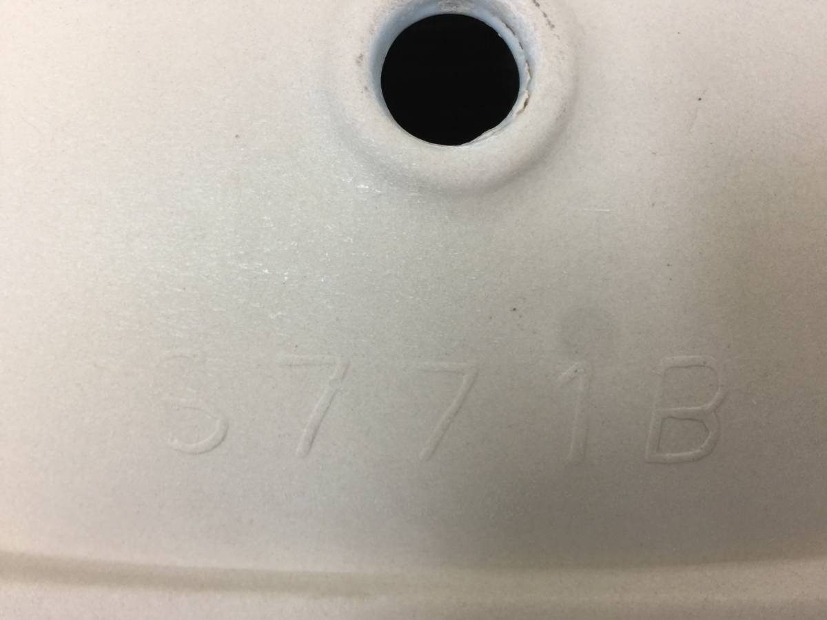 Yahoo!オークション - TOTO トイレ便器・洋式便器 S771B タンク用の蓋(...