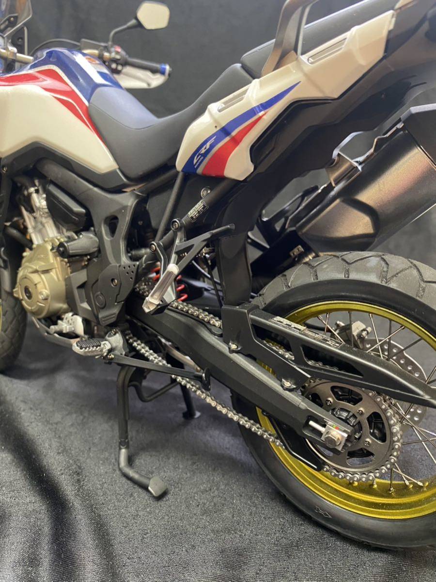 Yahoo!オークション - タミヤ1/6 ホンダ CRF1000L アフリカツイン 完成...
