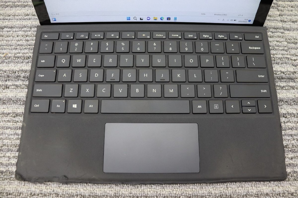 Yahoo!オークション - T0926 1円【i5第6世代】Surface / Surface Pro4 ...