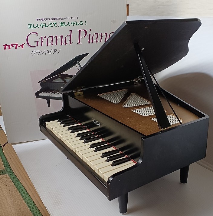 カワイ KAWAI ミニグランドピアノ トイピアノ 知育玩具 ブラック 品番1104 日本製 MADE IN JAPAN(ピアノ)｜売買されたオークション情報、yahooの商品情報をアーカイブ ...