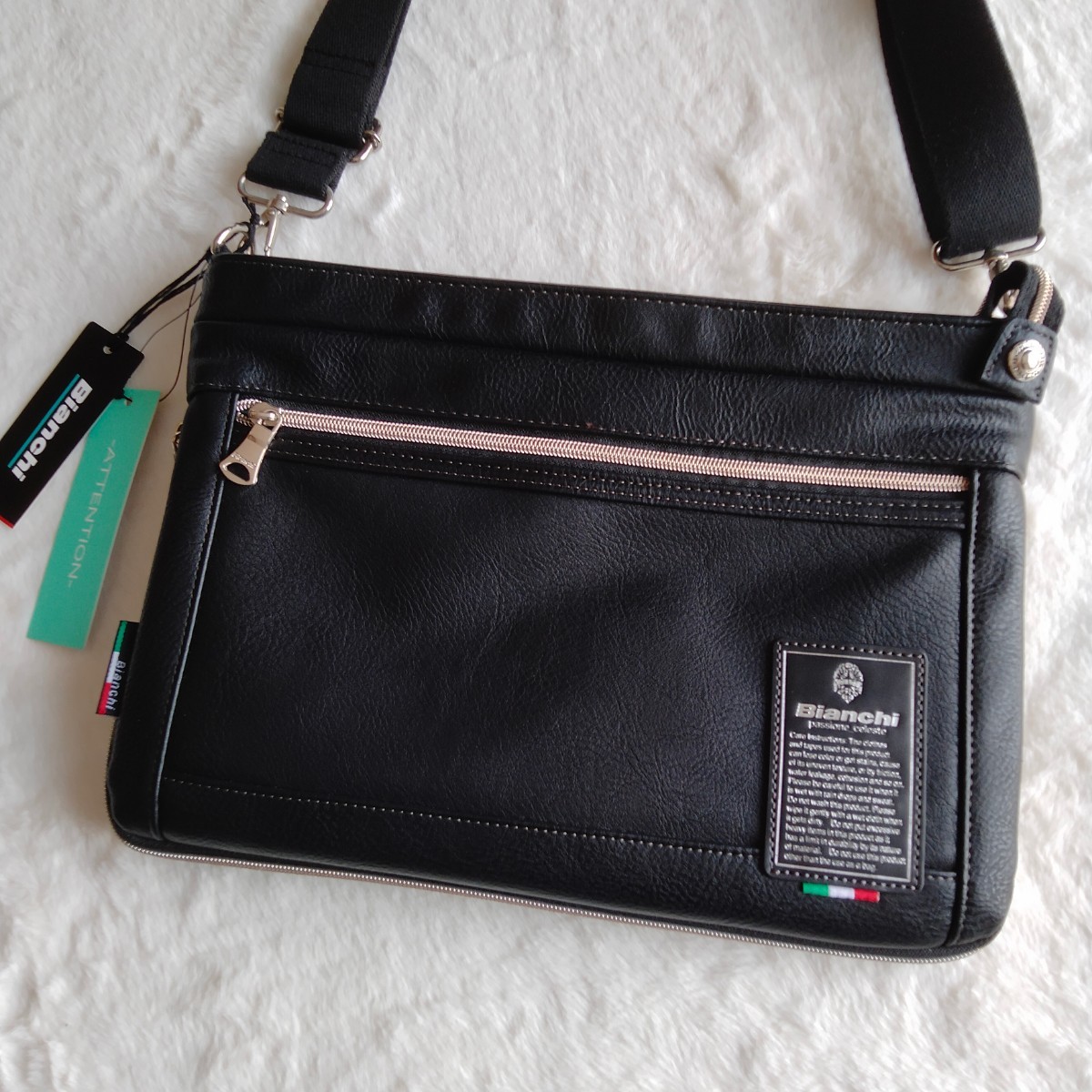 Yahoo!オークション - 【未使用タグ付】 Bianchi ビアンキ 2way ショル...