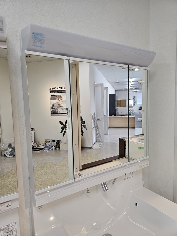 Yahoo!オークション - 展示未使用品/LIXIL/INAX/MVシリーズ/洗面化粧...