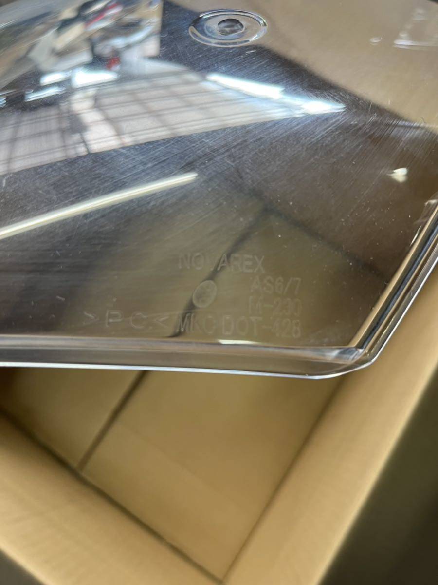 Yahoo!オークション - マジェスティSG20J純正スクリーン 1172