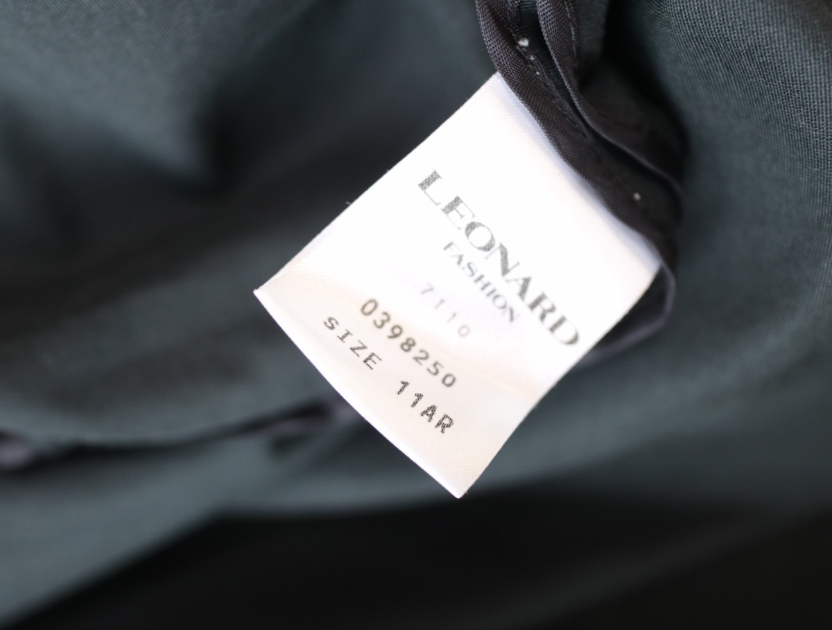 Yahoo!オークション - 新品同様 レオナール LEONARD モノトーンFlower...