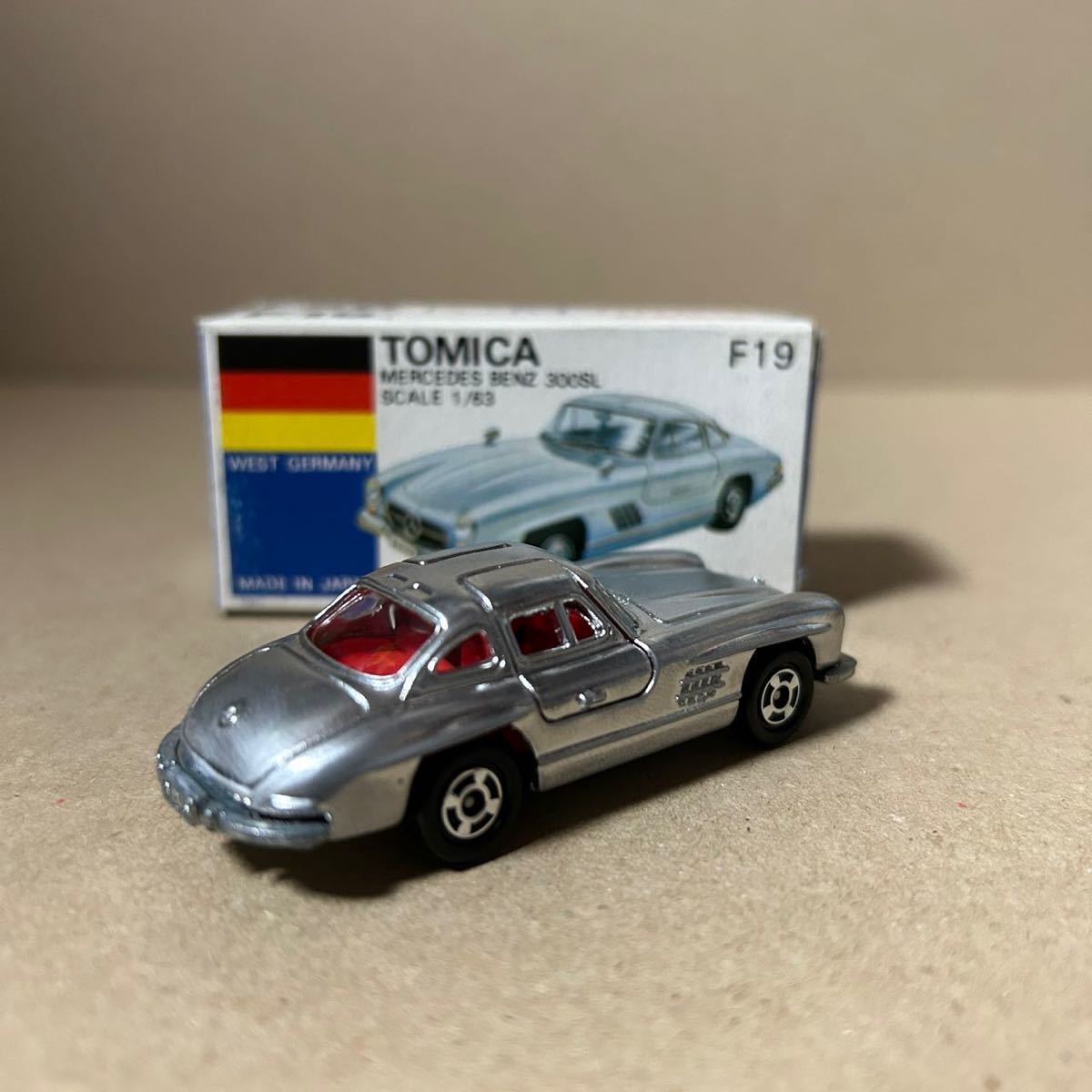 Yahoo!オークション - 101901 トミカ F19-3メルセデスベンツ 300SL シ...