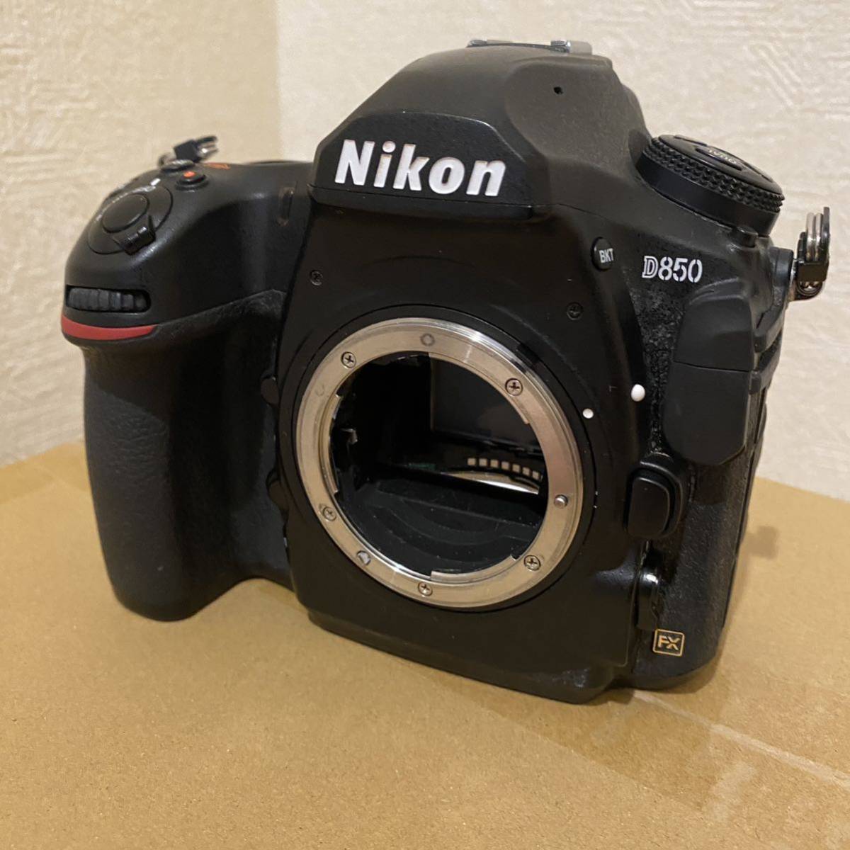 Yahoo!オークション - Nikon ニコン D850 カメラ デジタル一眼カメラ