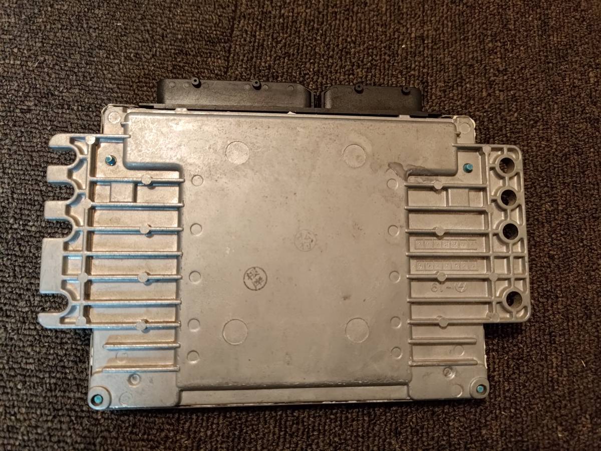 Yahoo!オークション - 【USED】K12マーチ マルホランド ECU／コンピュ...