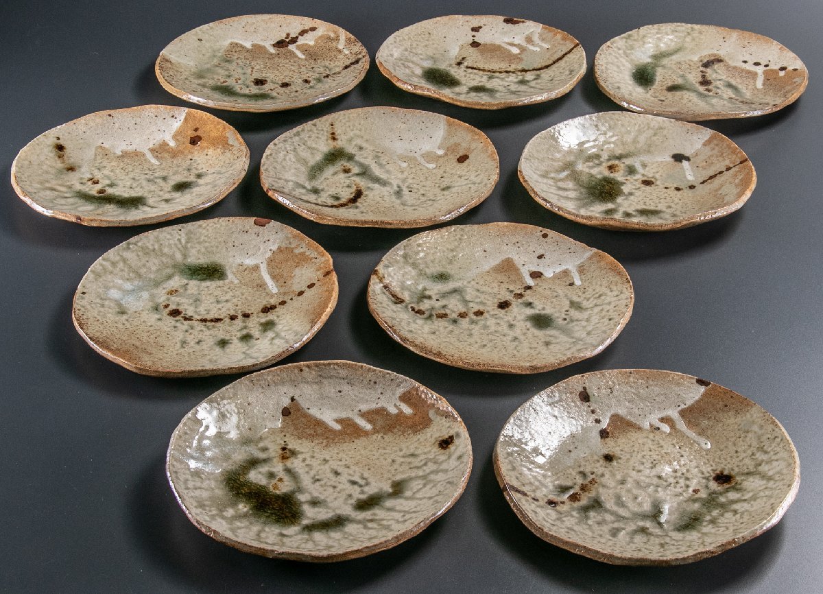 作家物 加藤芳右衛門 大萓八坂窯 美濃伊賀皿 10客セット 径20.5cm 共箱 D74 美濃焼 伊賀焼 和食器 陶芸 うつわ(伊賀)｜売買されたオークション情報、yahooの商品情報を ...