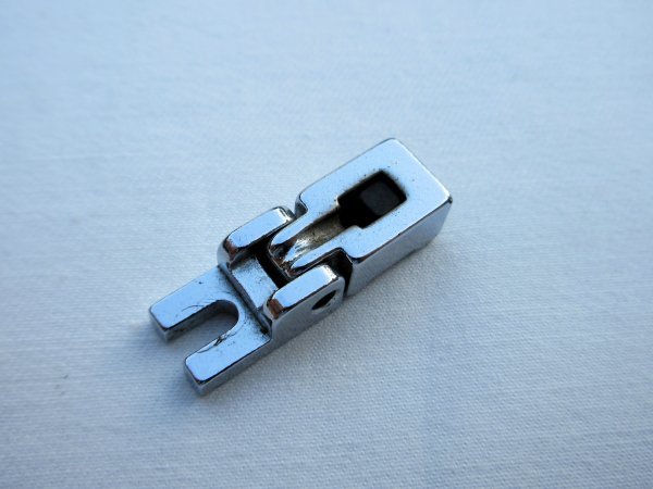 FERNANDES フェルナンデス ブリッジサドル Floyd Rose FRT-7C用 1弦or6弦サドル 1弦 やや使用感あり 84年製 ...