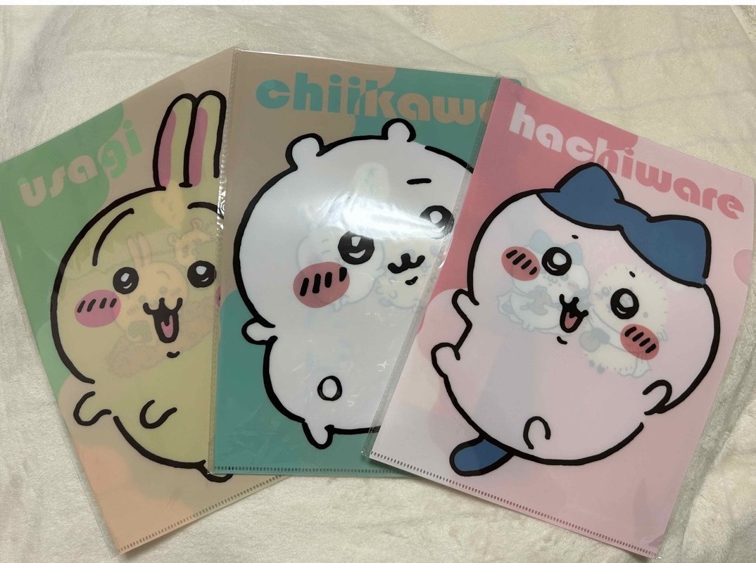 Yahoo!オークション - ちいかわ A4 クリアファイル ハチワレ うさぎ ...