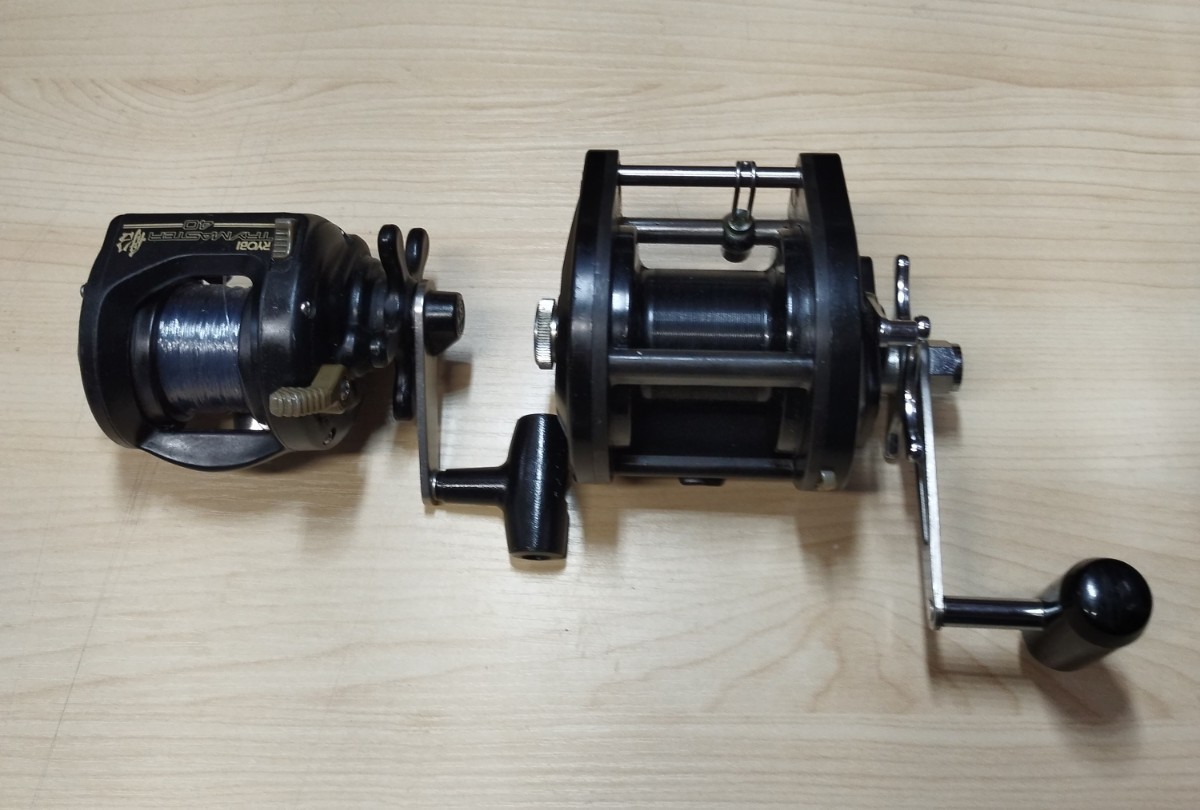 代購代標第一品牌－樂淘letao－RYOBI TRYMASTER 船40、ALERT 200L 2個セット 小型、中型両軸リール