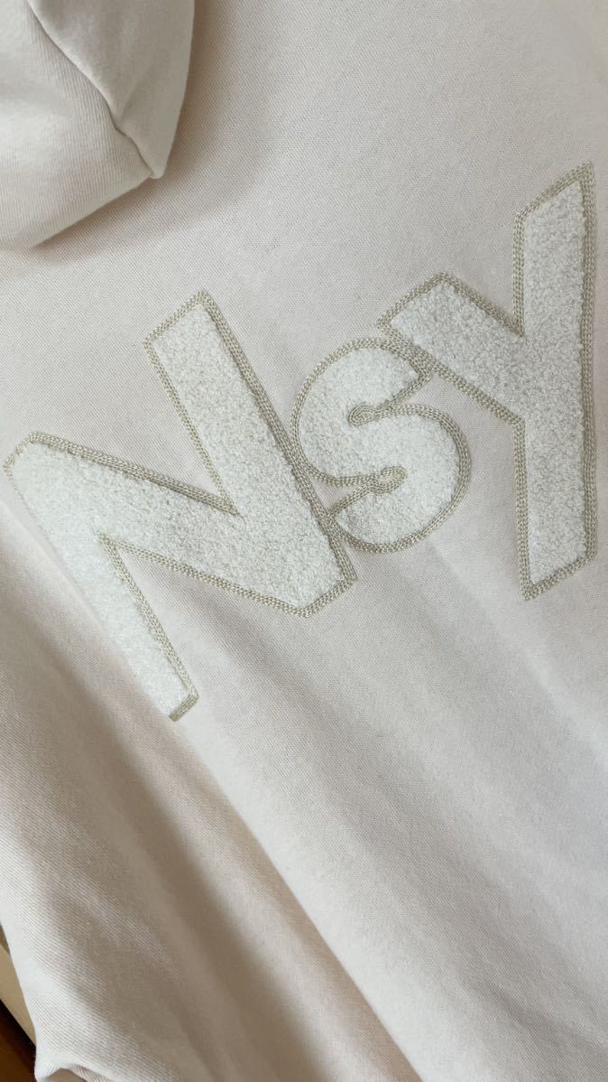 Yahoo!オークション - Nissy Nsy フーディー パーカー FREE SIZE AAA