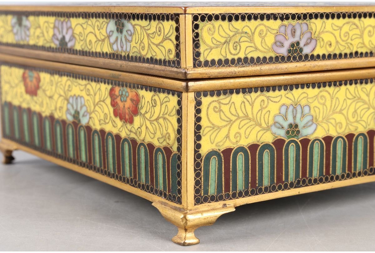 Yahoo!オークション - [URA]中国美術/七宝花草文蓋物/458g/12-10-34