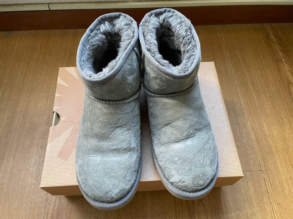 Ugg アグ クラシックミニ グレー レオパード柄 サイズ24cm(US7)｜売買されたオークション情報、yahooの商品情報をアーカイブ公開 - オークファン（aucfan.com）