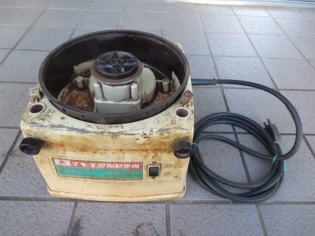 Yahoo!オークション - 中古品 マキタ 刃物研磨機 モデル9820-2 （砥石...