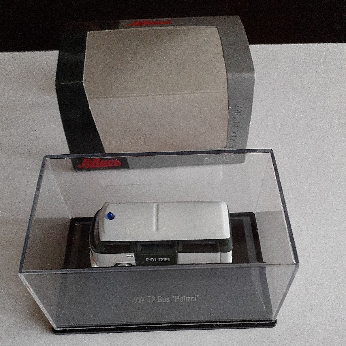 Yahoo!オークション - シュコー 1/87 VW T2a バス ポリスカー グリーン...