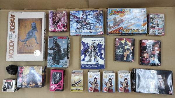 Yahoo!オークション - Z621-K52-290 プラモデル ジグソーパズル フィギ...