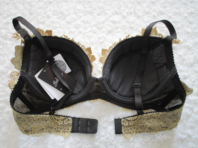 Yahoo!オークション - サルート[バチカン市国]E65＆ショーツM OBワ...