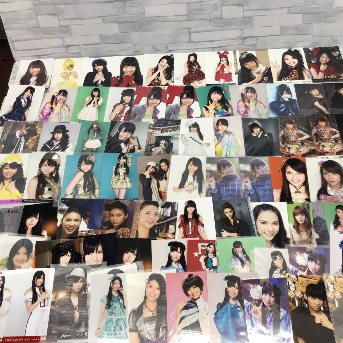 Yahoo!オークション - J658 中古 生写真78枚 AKBグループ北原里英 峯岸...