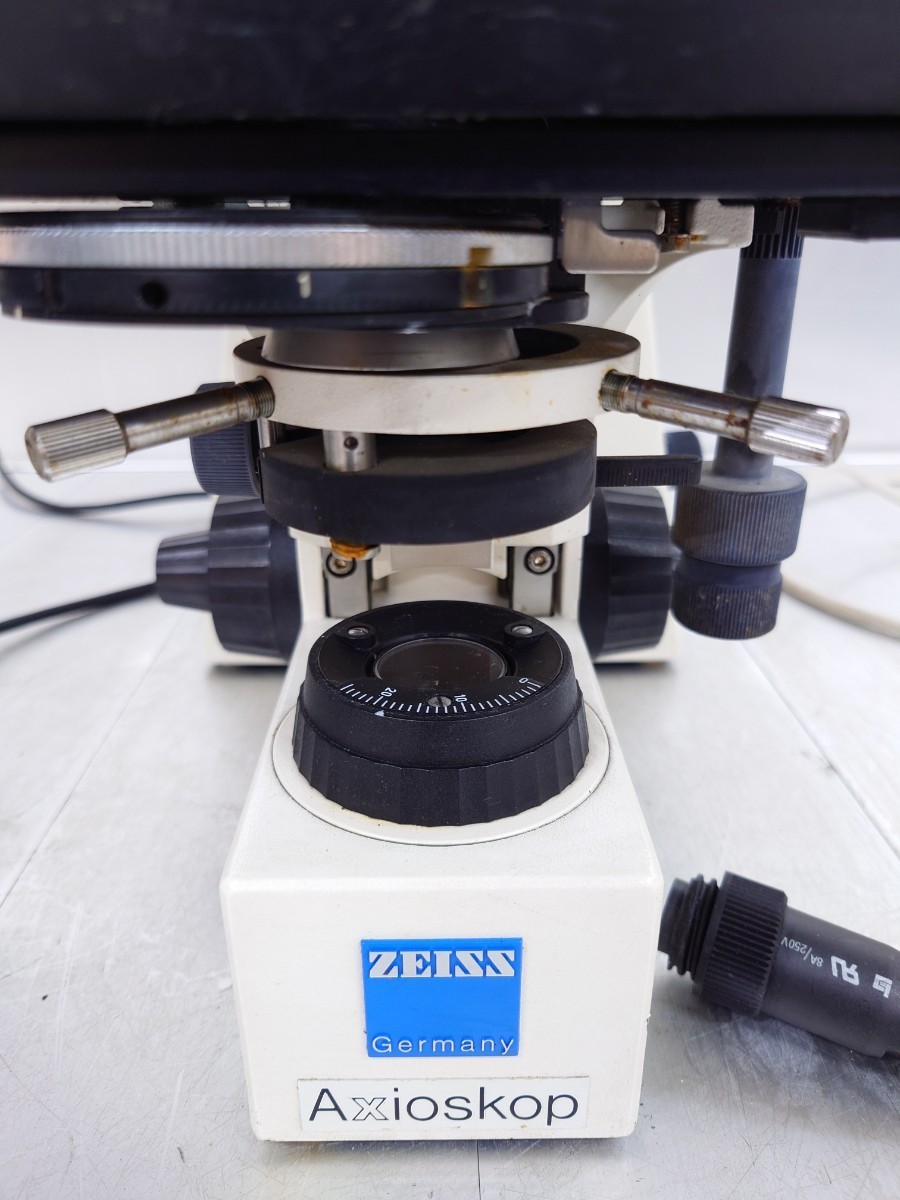 Yahoo!オークション - Carl Zeiss 顕微鏡 Axioskop 部品取り ジャンク...