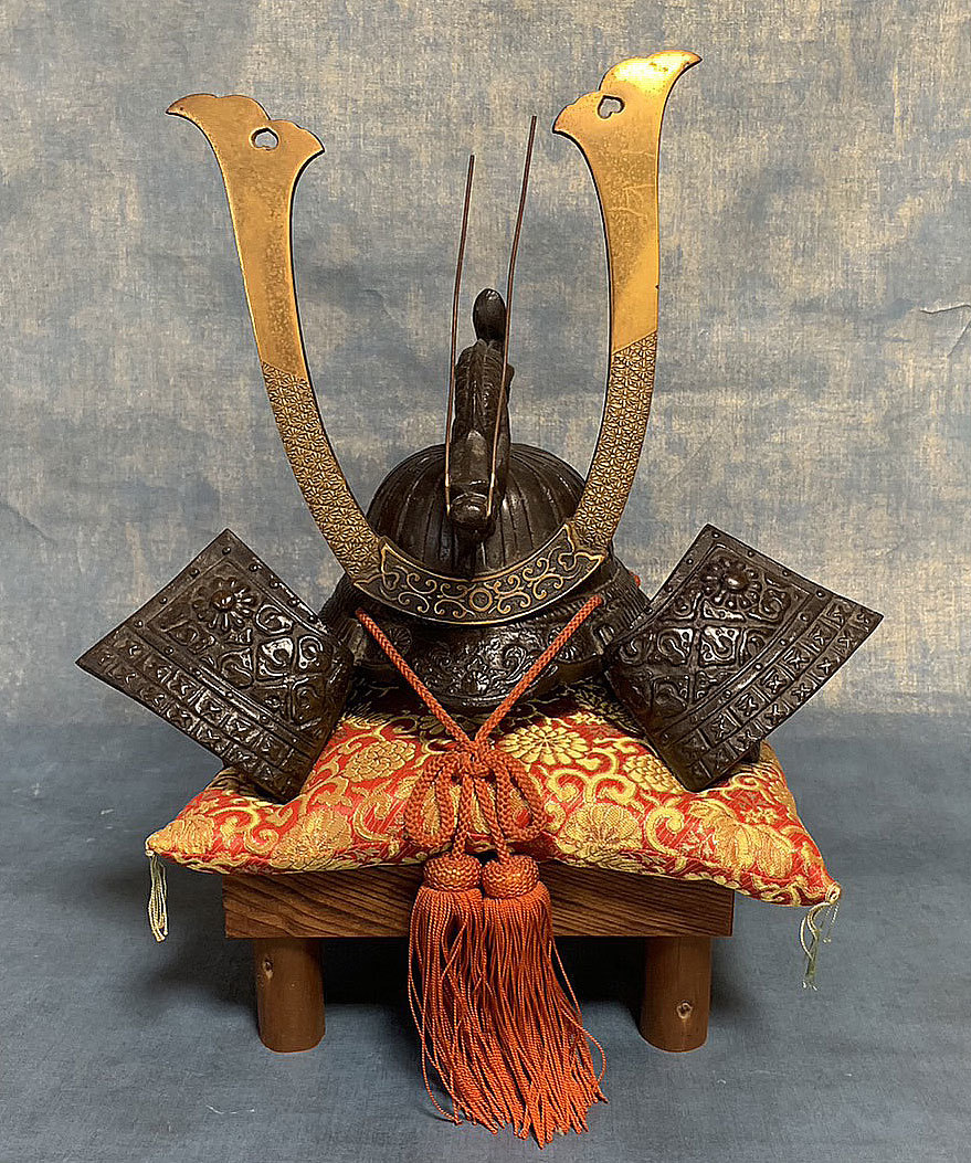 Yahoo!オークション - 【Y276】兜/五月人形/置物五月人形/端午の節句/...