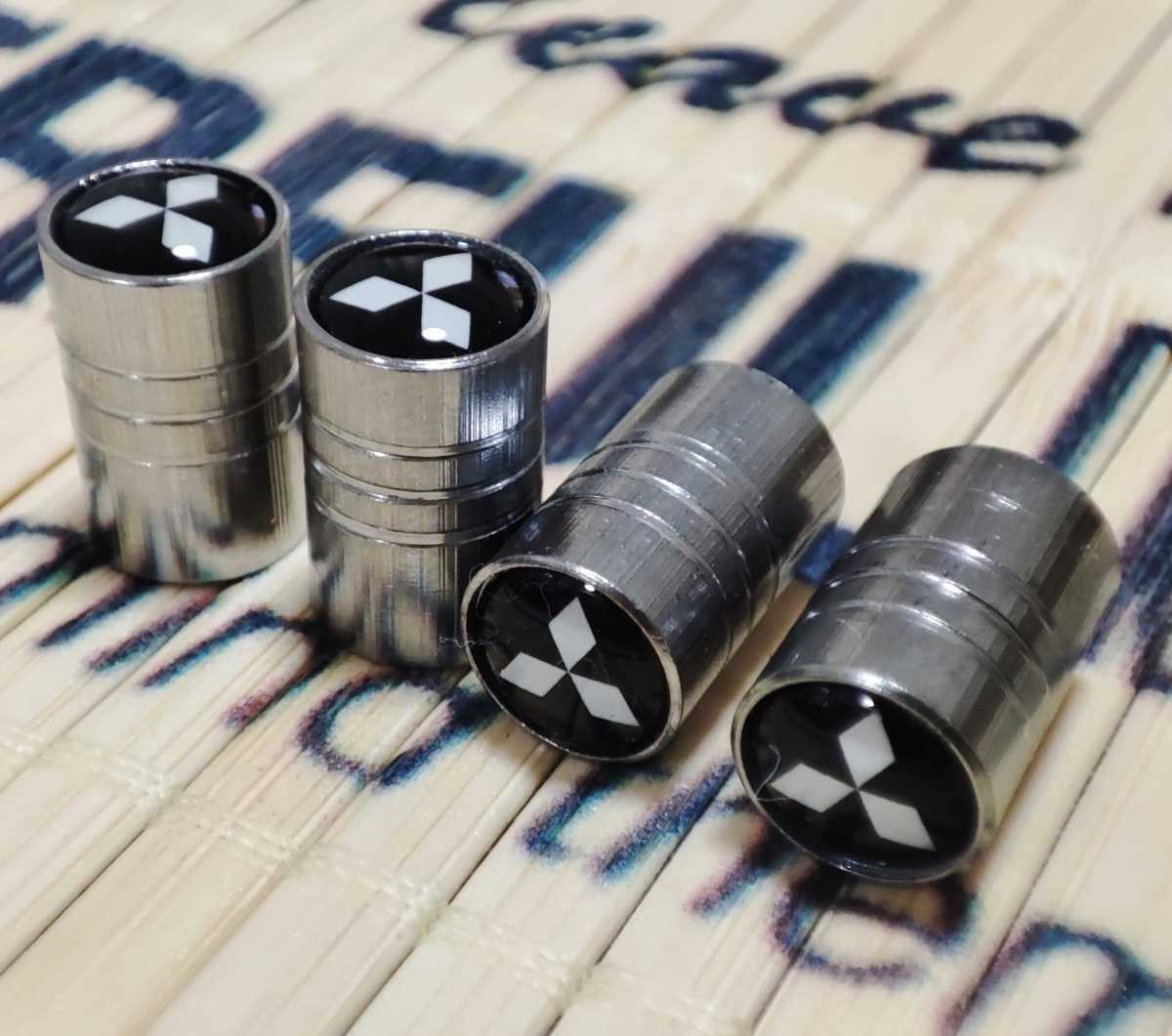 Yahoo!オークション - 【三菱】【ロング】タイヤバルブキャップ 4P【チ...