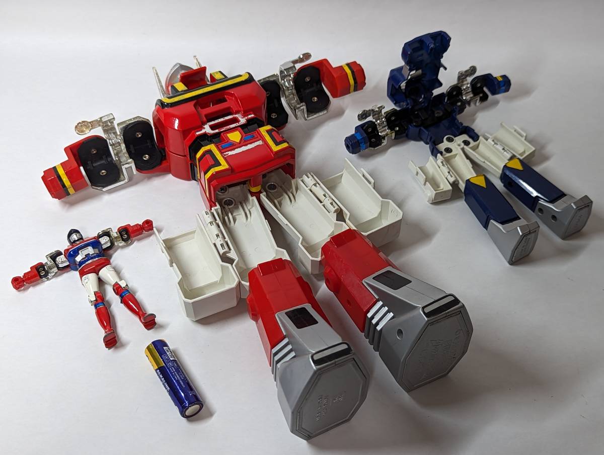 バンダイ マシンロボ MRC クロノスの大逆襲 DXバイカンフー パイルフォーメイションセット 超合金 当時物 3体セット 3551(超合金)｜売買されたオークション情報、yahooの商品情報 ...