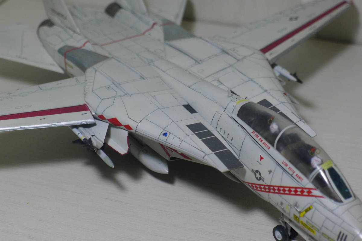 Yahoo!オークション - ハセガワ 1/72 F-14A TOM CAT
